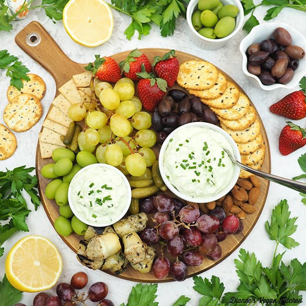 Vegan Garlic and Herb Cheese Spread – Dianne's Vegan Kitchen